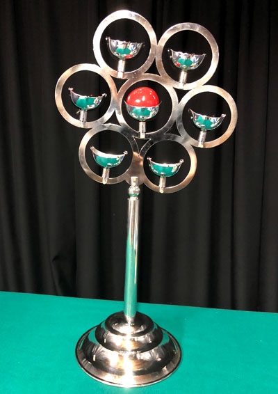 P&L Billiard Ball Stand - Meir Yedid Magic